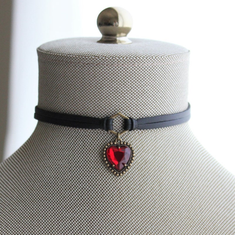 Heart Choker - Etsy