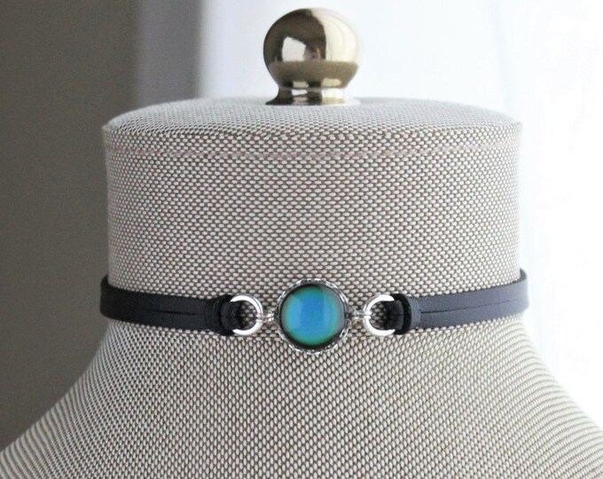 Mood Changing Choker. Color Changing. 14 Leather Colors - Etsy