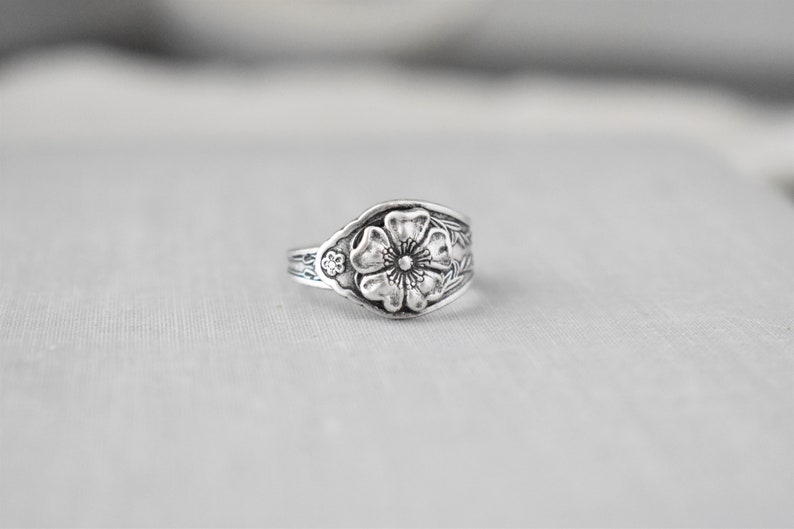 Flower Spoon Ring - Etsy