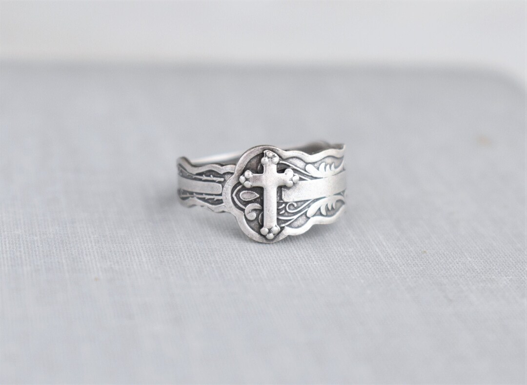 Cross Spoon Ring. Dainty Ring - Etsy