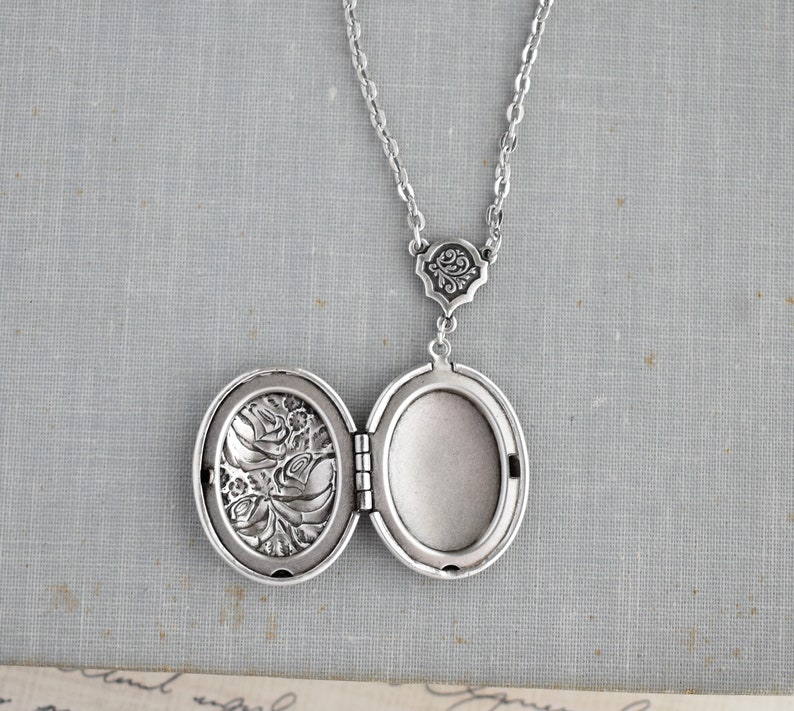 Silver Floral Locket Necklace - Etsy