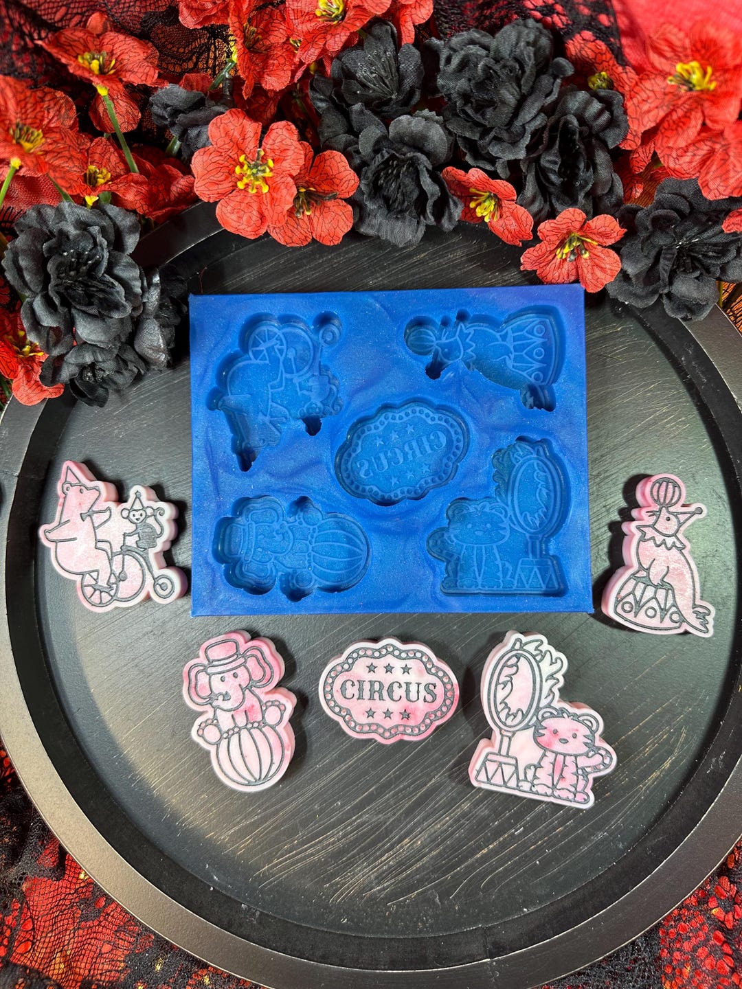 Circus Animals Silicone Mold: 5 Cavities - Wax Melts, Crafts, Resin - Etsy