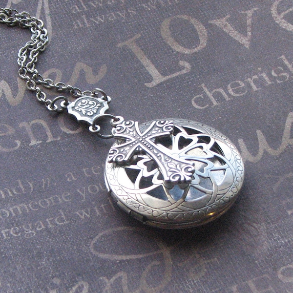 Scent Locket - Etsy