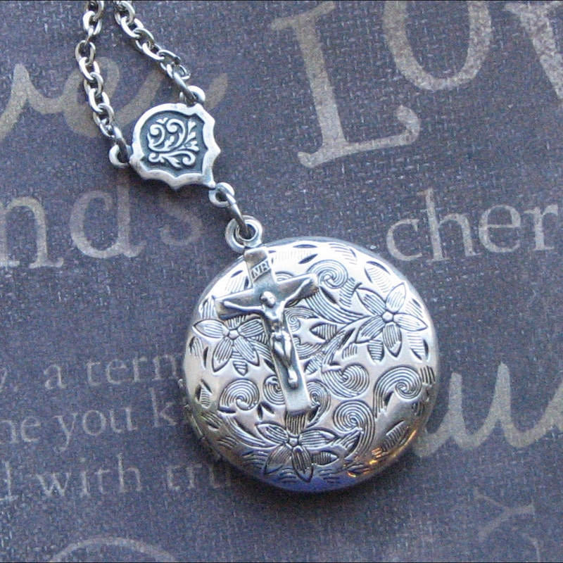 Cross Locket - Etsy