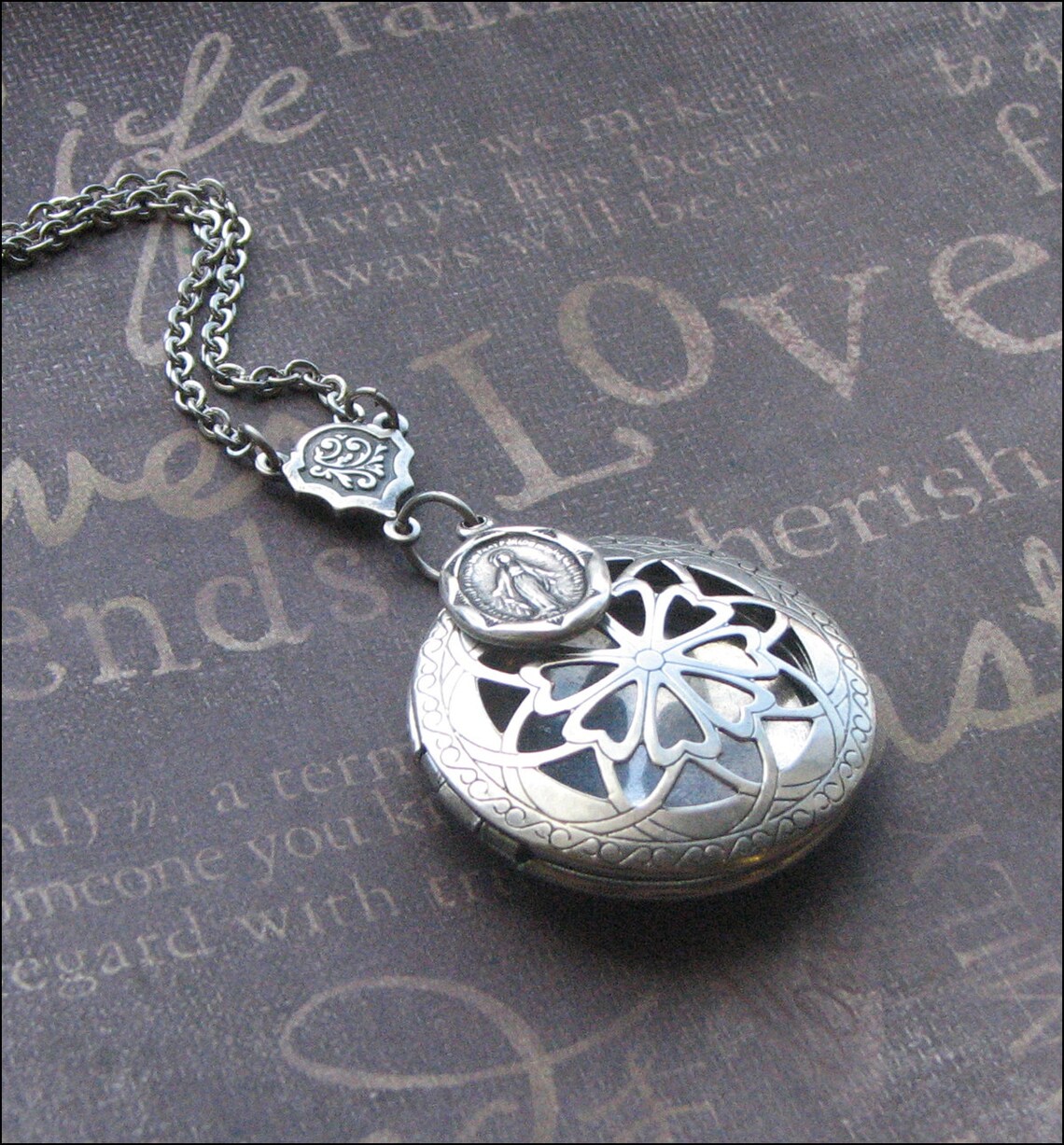 Blessed Mother Scent Locket Locket Necklace Aromatherapy - Etsy