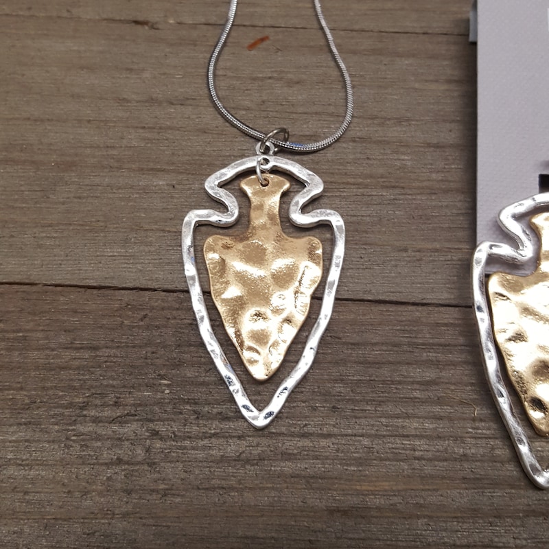 Arrowhead Necklace - Etsy