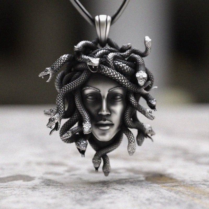 10k Gold Medusa Head Pendant - Etsy