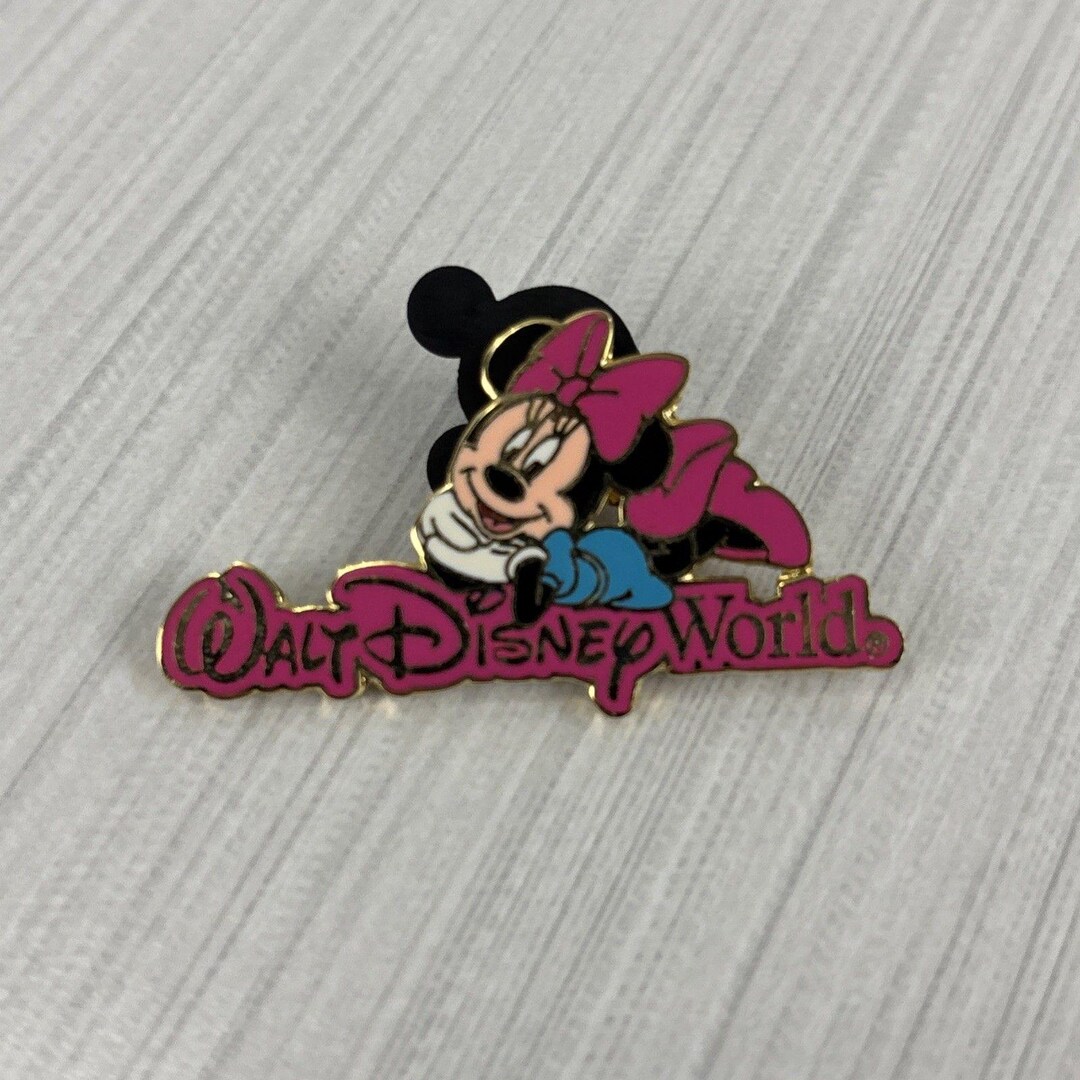 Disneypins.com - Walt Disney World Logo - Minnie Mouse LE 1000 Disney ...