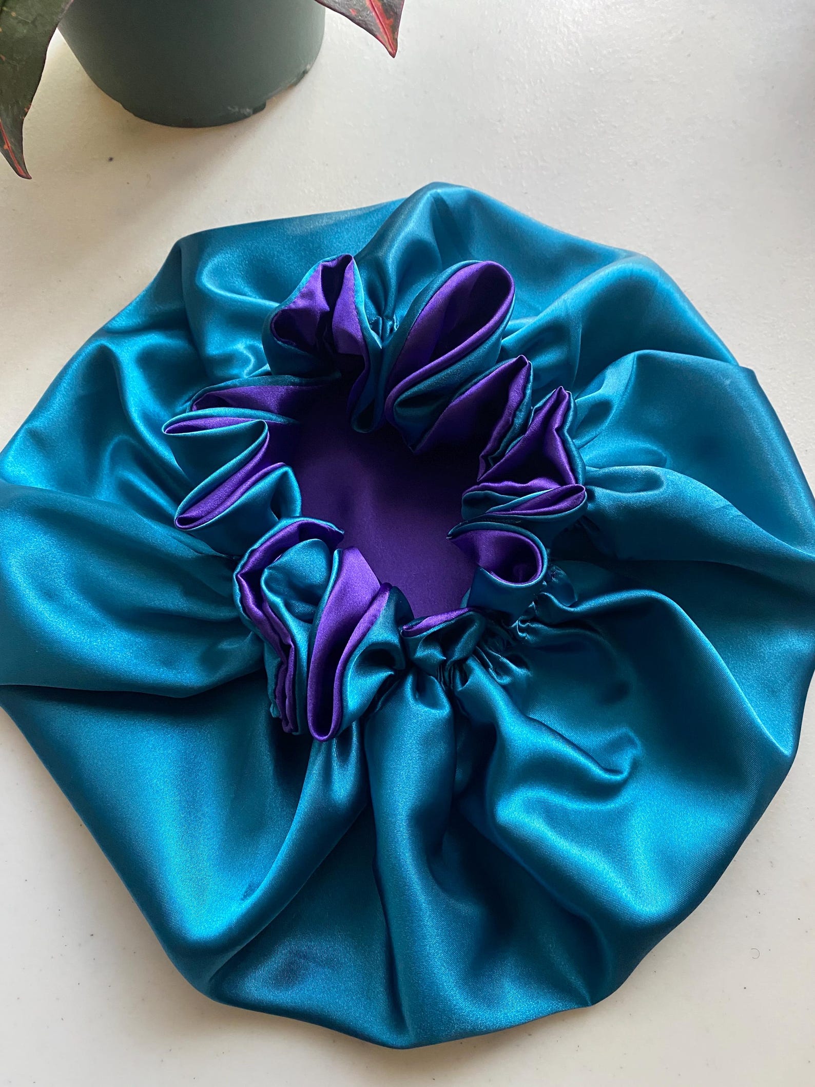 Reversible Satin Bonnet: Frizz Control Sleep Cap - Etsy