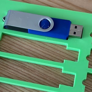 3D Printed Jig for Xtool F1 Ultra Laser – Precise Alignment Tool for Repeatable Engraving of USB ...