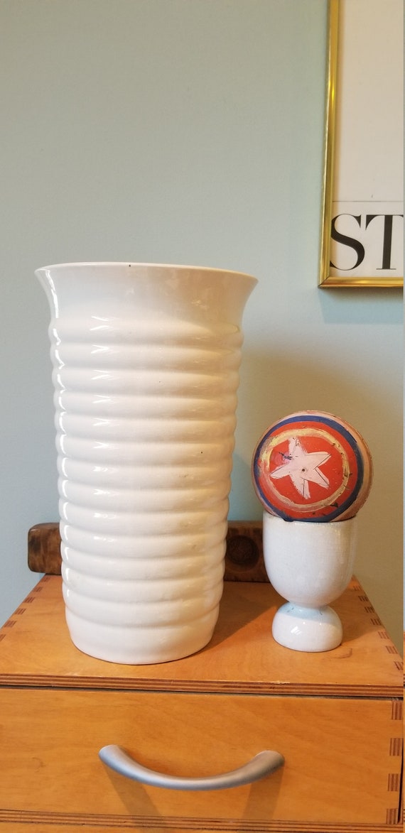 Mccoy White Ribbed Vasetall White Vase | Etsy