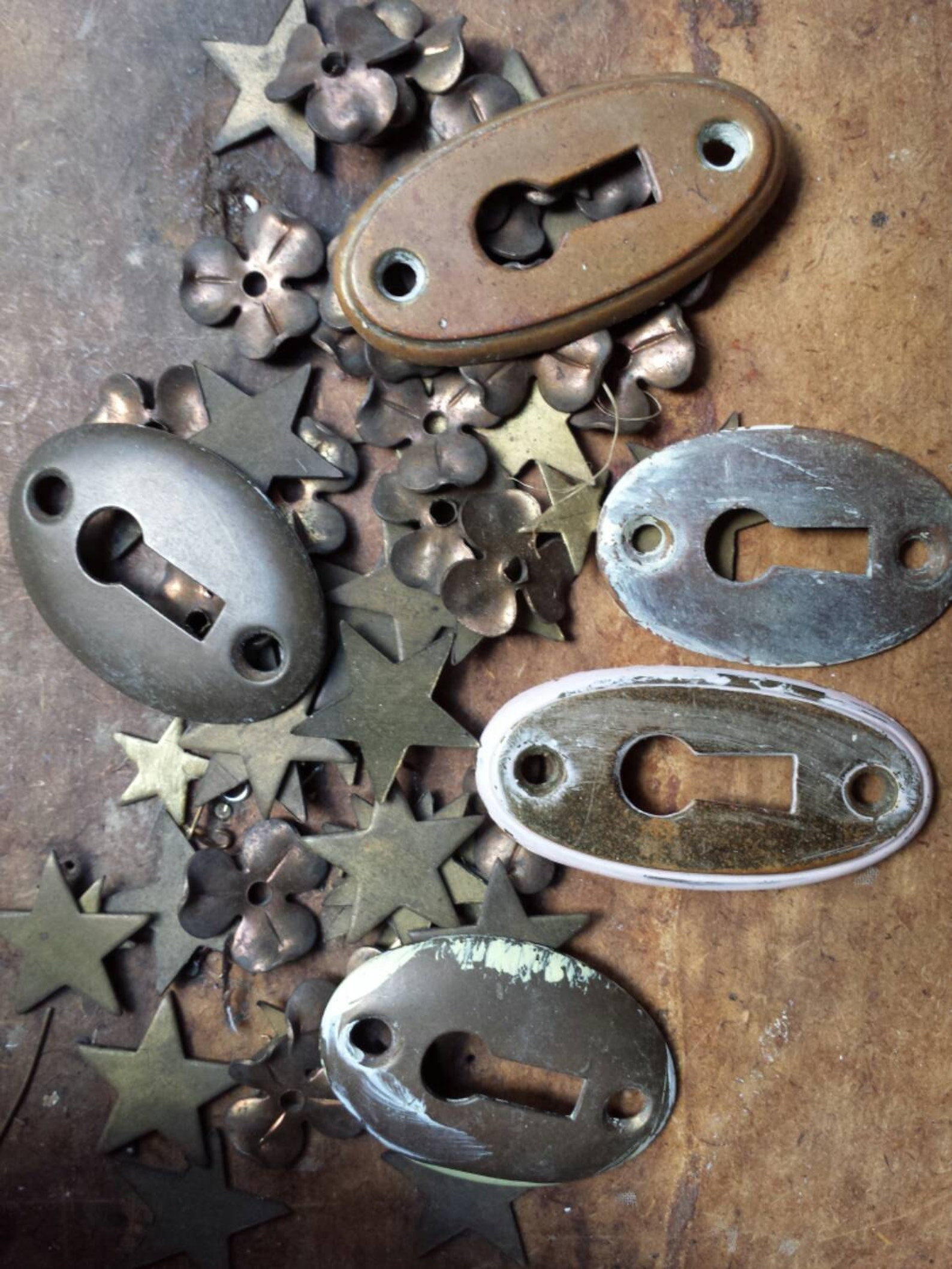Antique Keyholes, Photo Prop, Bridal Keepsake, Hardware, Adornment - Etsy