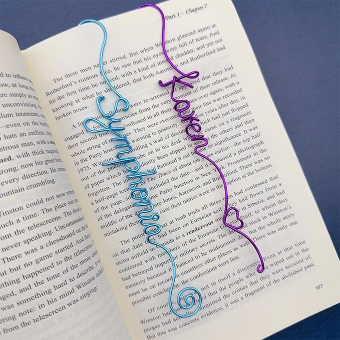 Customized Name Bookmarks With Heart, Personalized Name Wire Bookmark ...