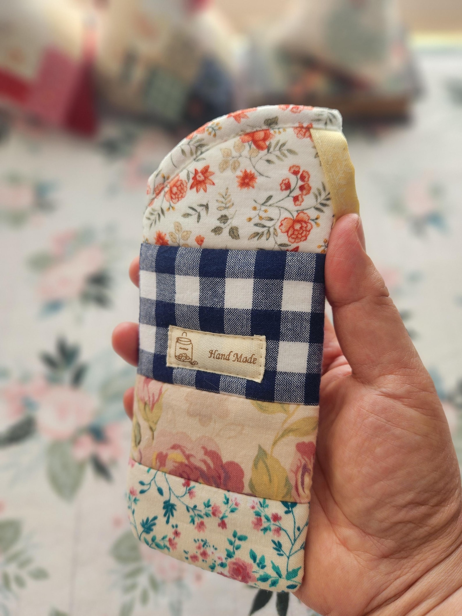 Unique Handmade Patchwork Glasses Case | Upcycled Fabric | Sturdy Foam Lined | One-of-a-kind - Etsy
