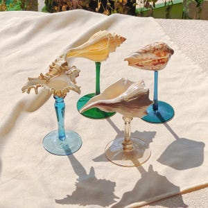 Shell Martini Glasses - Seashell Wine Glasses - Wedding Bridesmaid ...