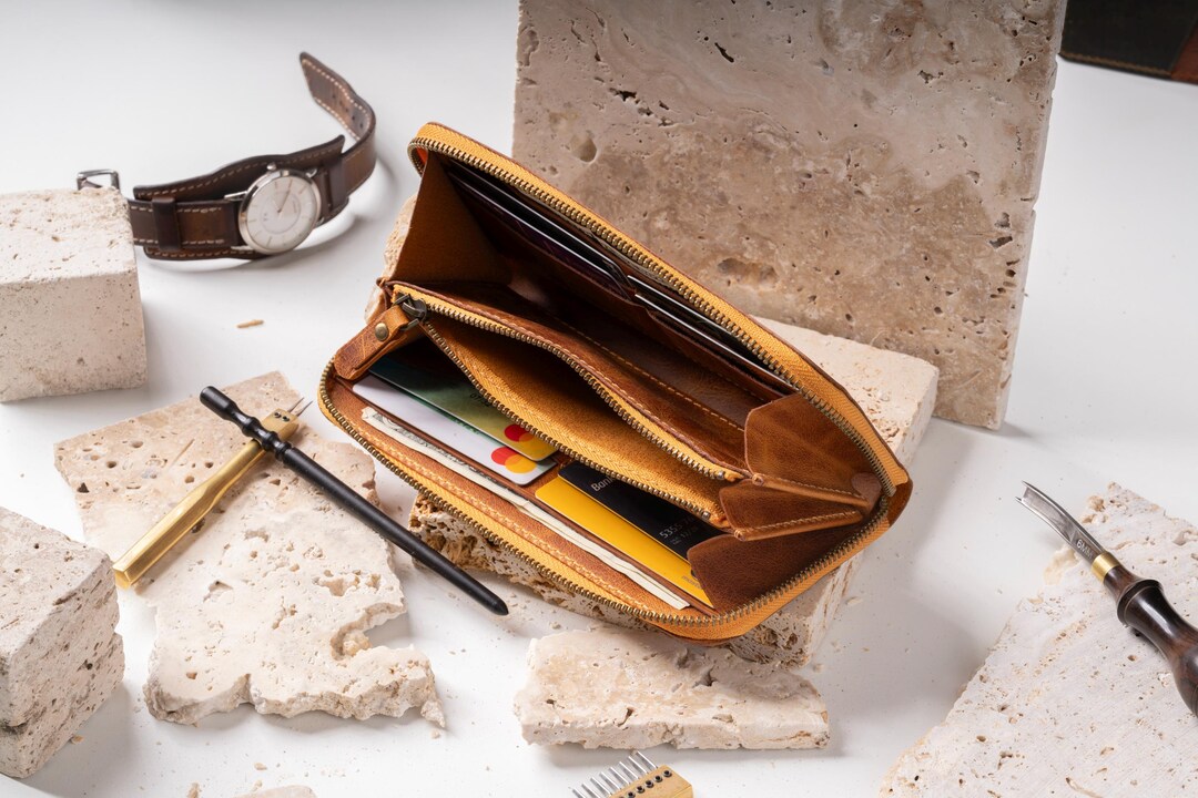 Custom Leather Zipper Wallet for Women, Slim and Compact Long Wallet ...