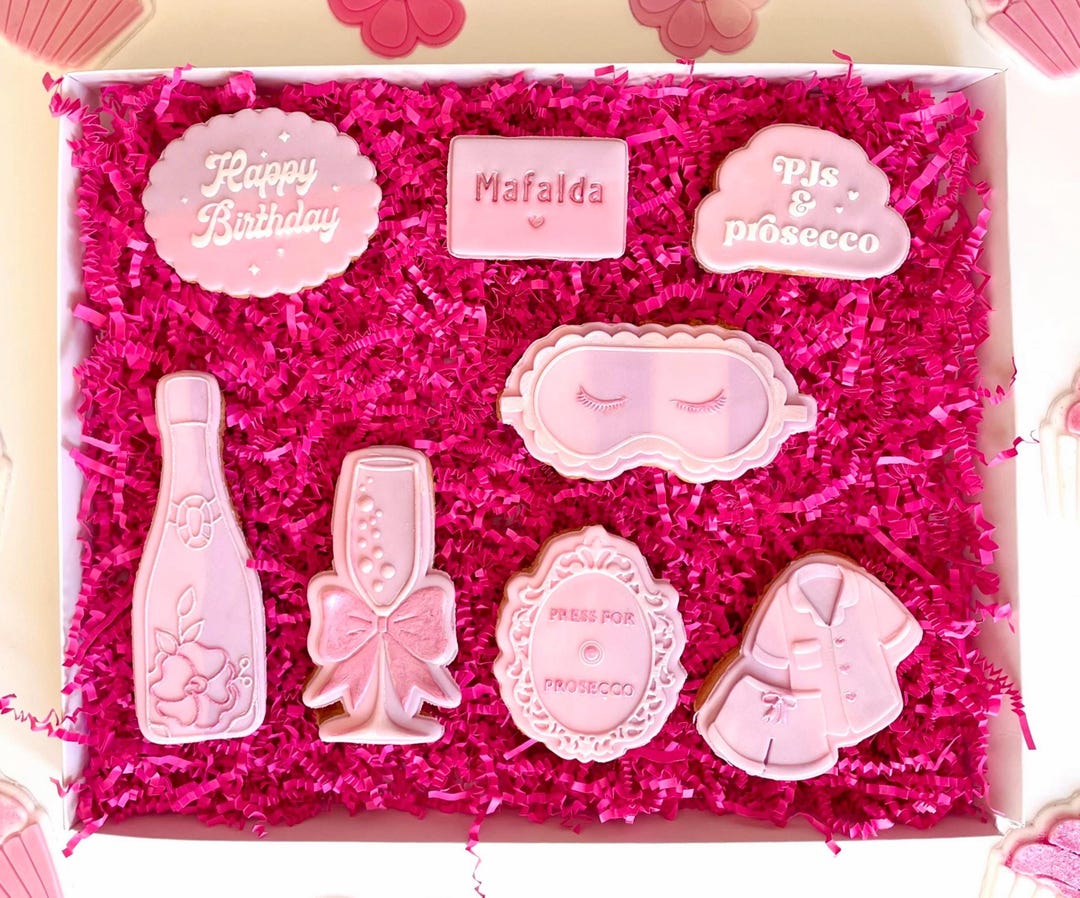 Personalized Prosecco & Pjs Biscuit Set - Birthday, Valentines ...