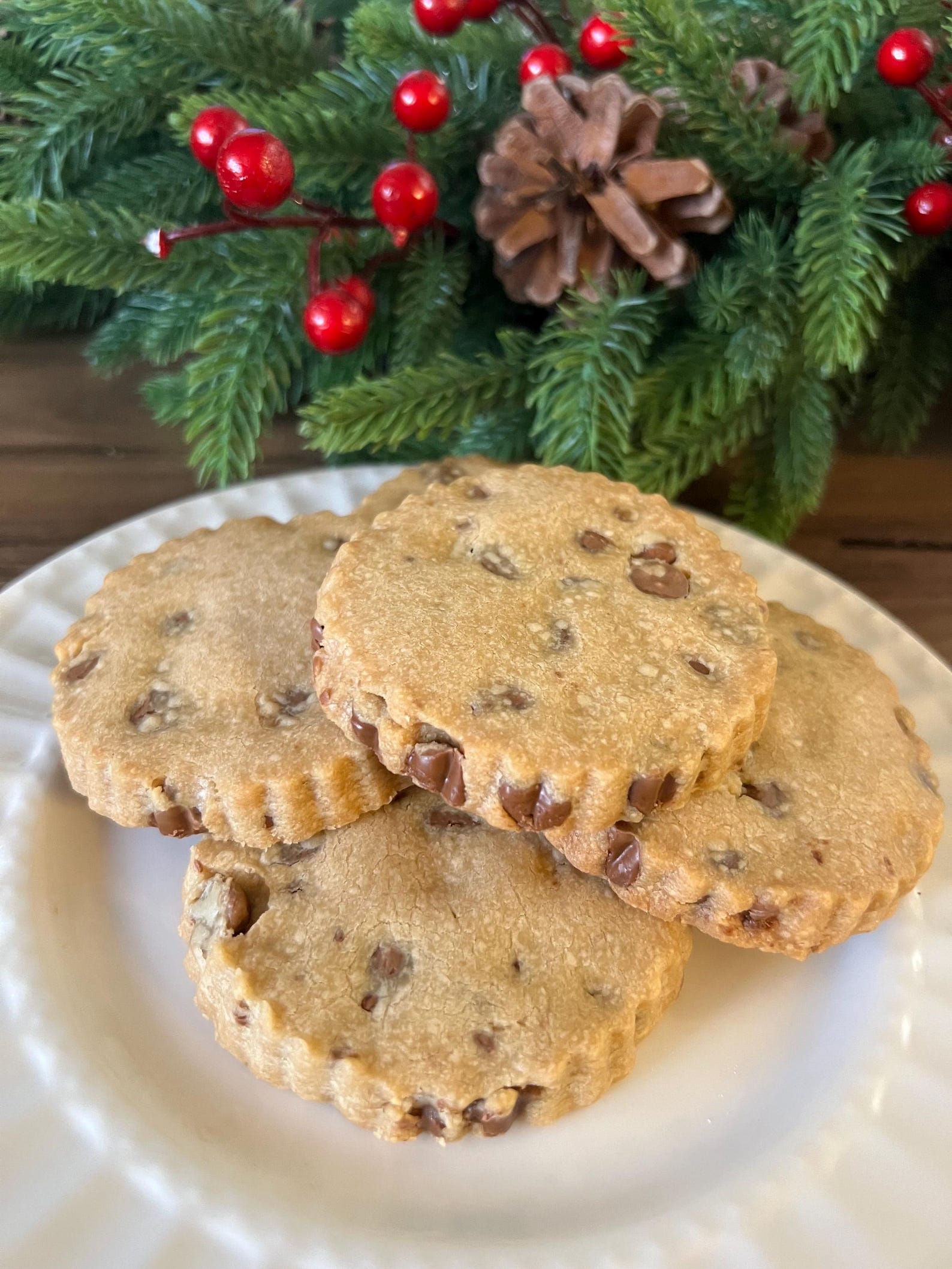 Authentic Delicious Tasty British Milk Chocolate Chip Shortbread ...
