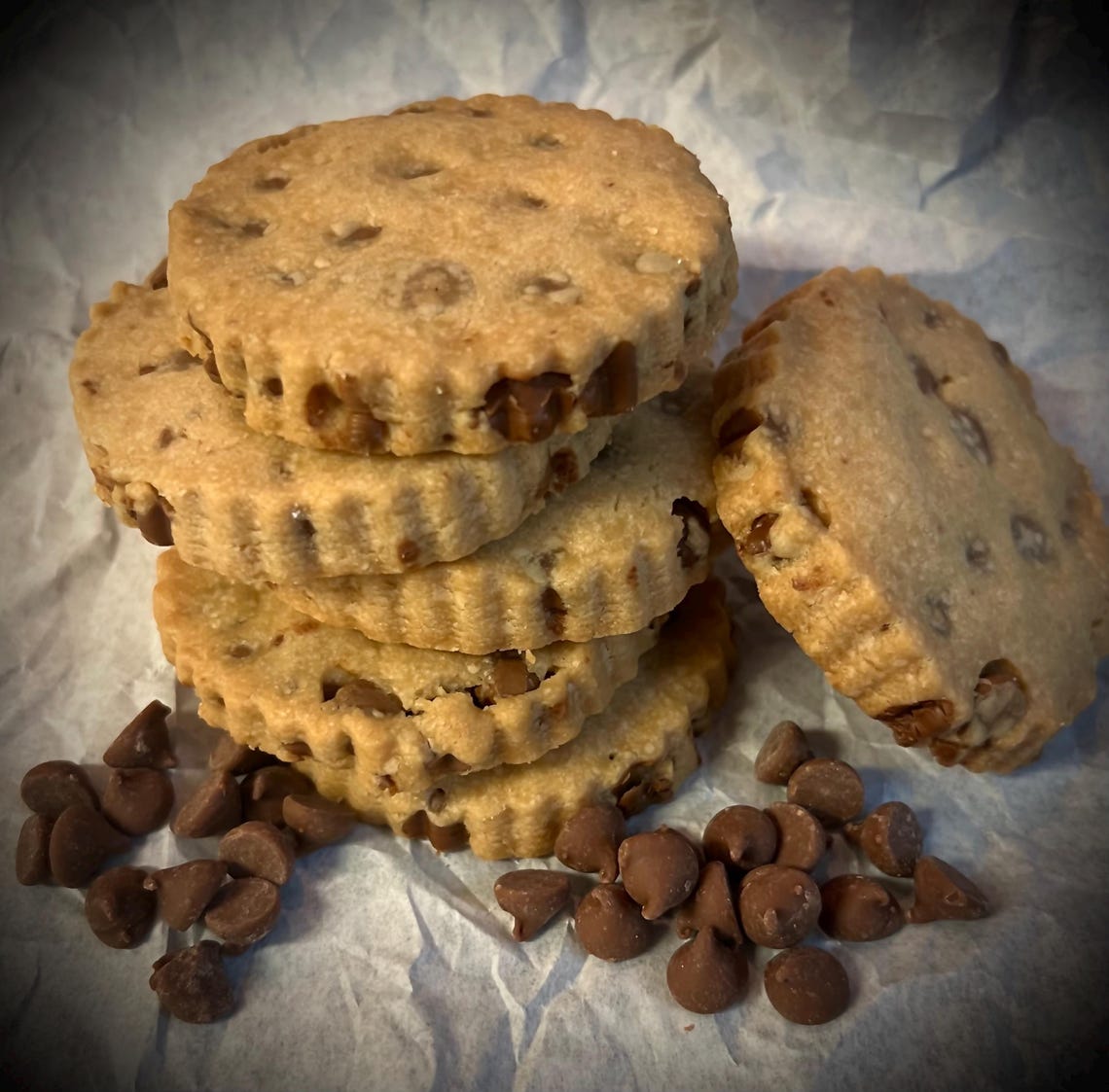 Authentic Delicious Tasty British Milk Chocolate Chip Shortbread ...