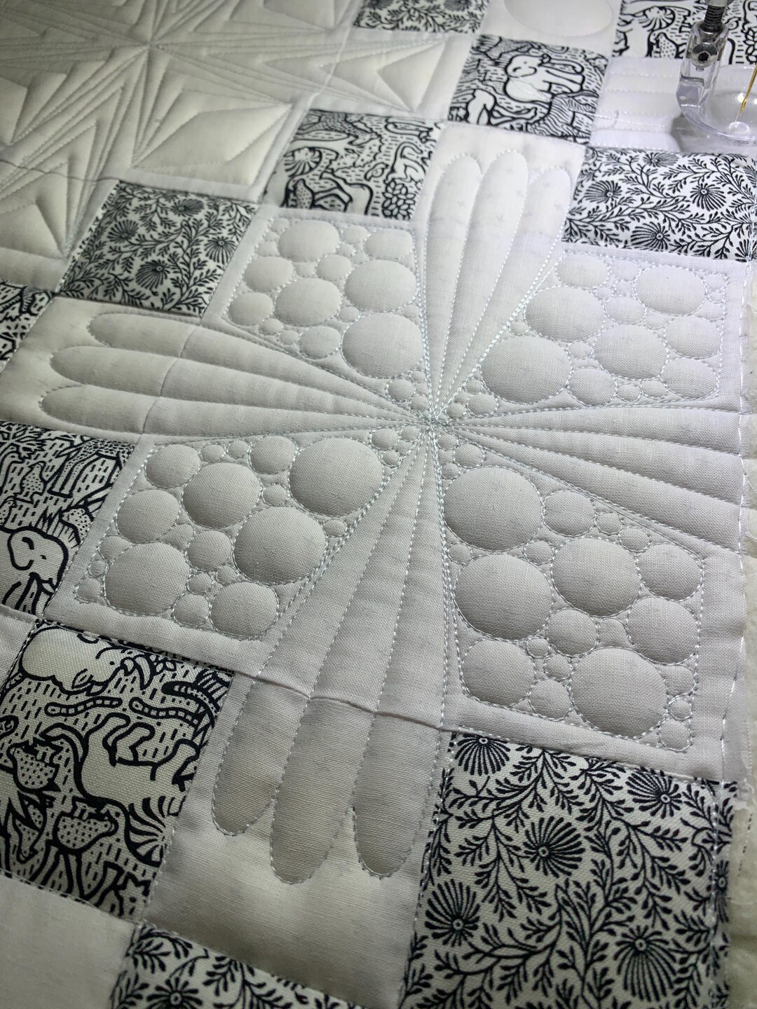 Saoirse Irish Chain Quilt Block Digital Design for Computerized Longarm ...