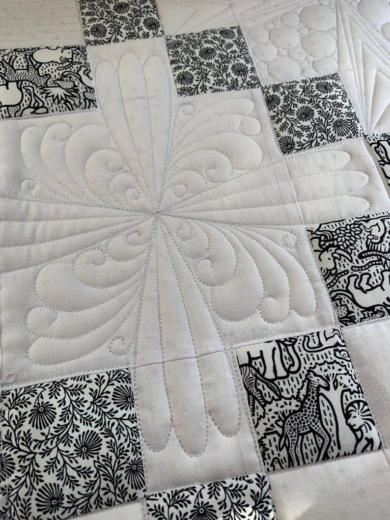 Ciara Irish Chain Quilt Block Digital Design for Computerized Longarm ...