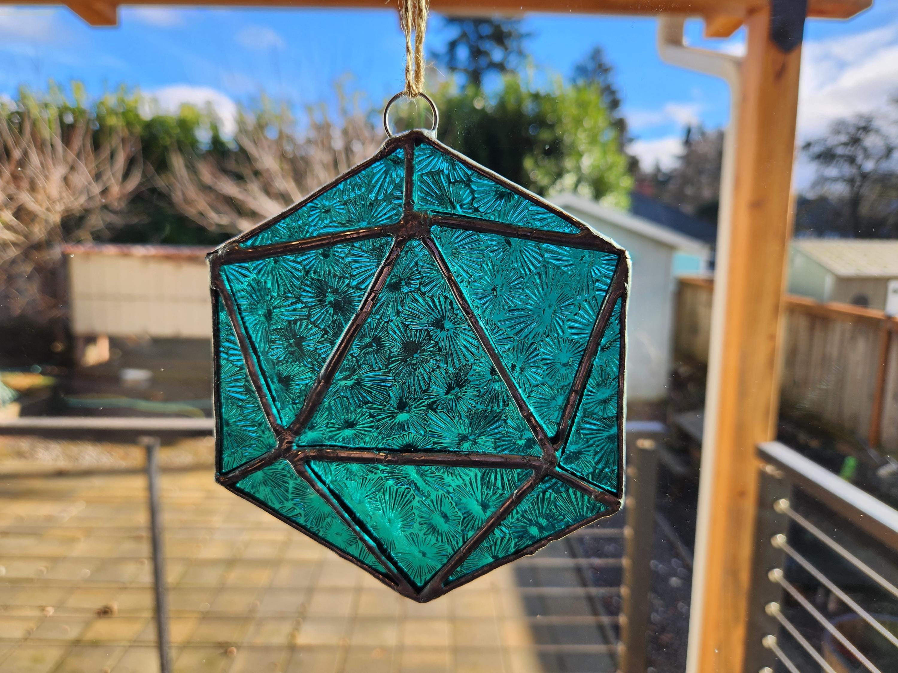 Stained Glass D20 Suncatcher Ornament - Etsy