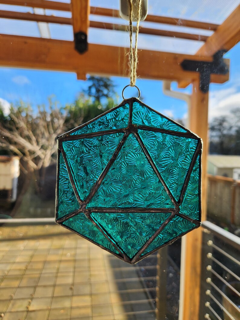 Stained Glass D20 Suncatcher Ornament - Etsy