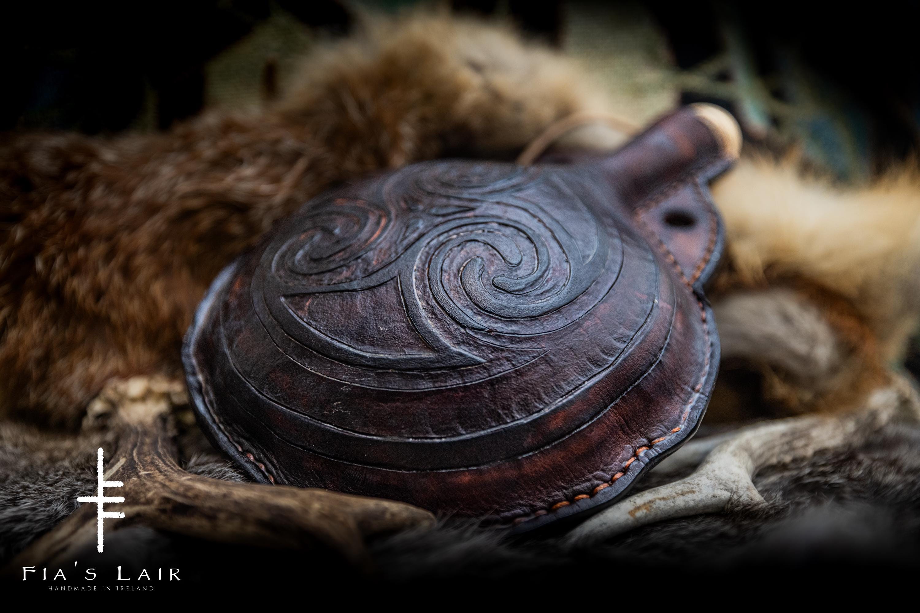 Leather Medieval Costrel / Gourd / Waterbottle - Etsy