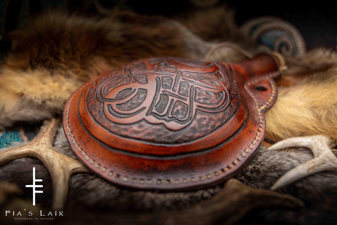 Leather Medieval Costrel / Gourd / Waterbottle (viking Beast) - Etsy