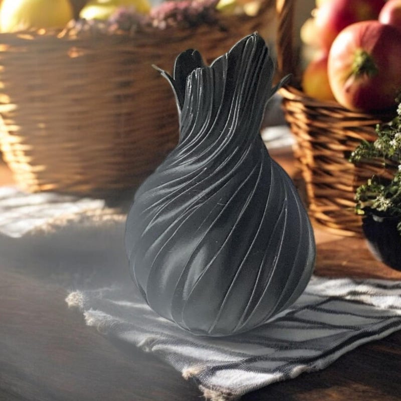 Swirl Vase - Etsy