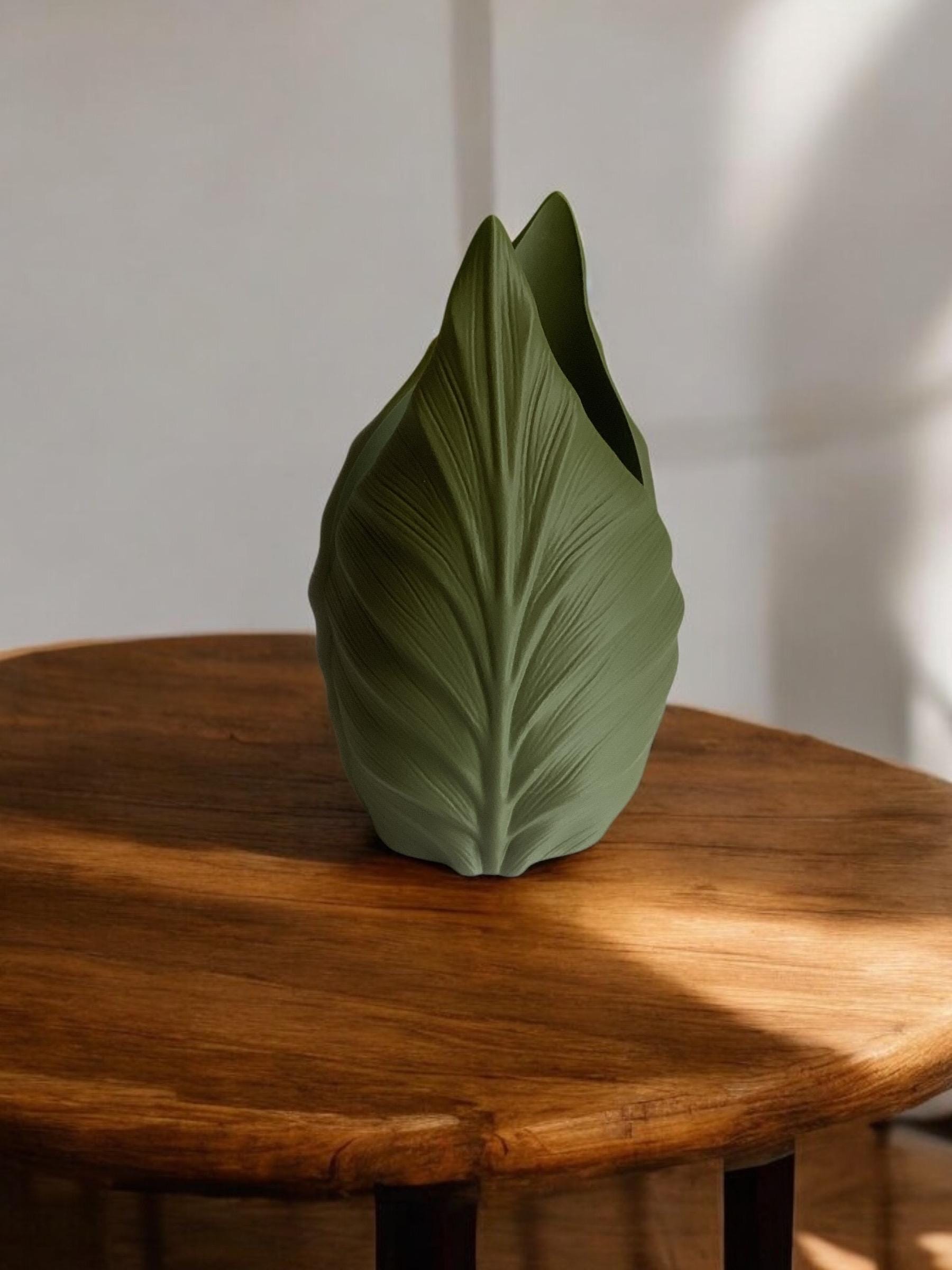 Leaf Vase for Indoor Plants – 3D Printed Nature-inspired Textured ...