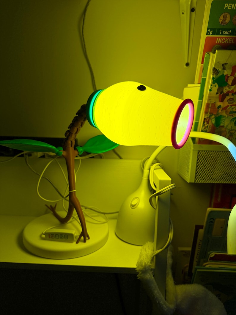 Bellsprout Plant Lamp From Pokémon - Etsy