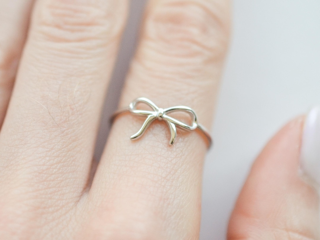 Sterling Silver Bow Ring, Cute Coquette Jewelry, Dainty Bow Ring, Minimalist Silver Ribbon Ring ...