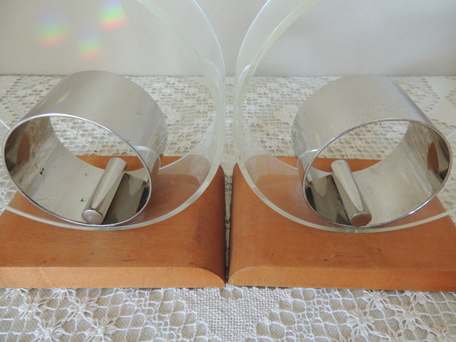 Round Wood Bookends. Art Deco Style Bookends. Plastic Wood - Etsy
