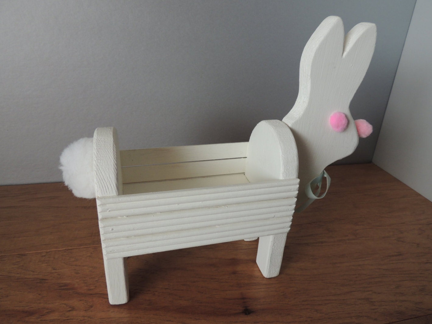 Rabbit Wood Planter Box. Country White Wood Easter Bunny - Etsy