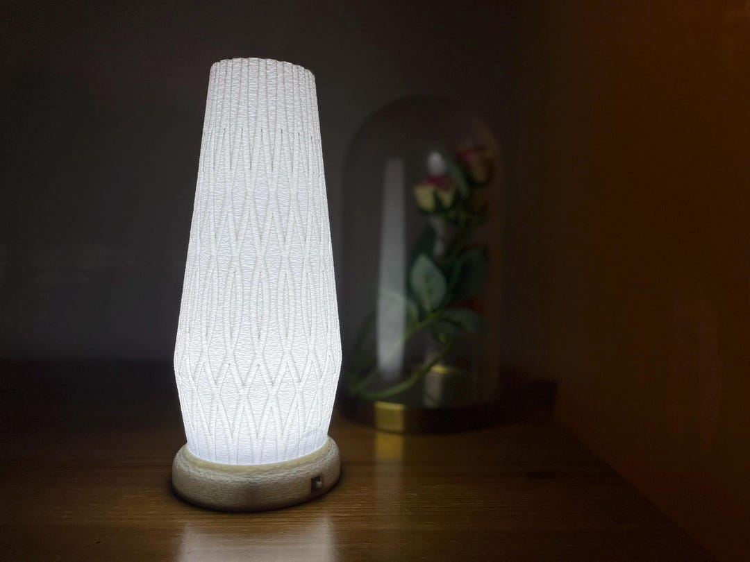 3d-printed LED Lamp Made in Canada Perfect Christmas Gift - Etsy Canada