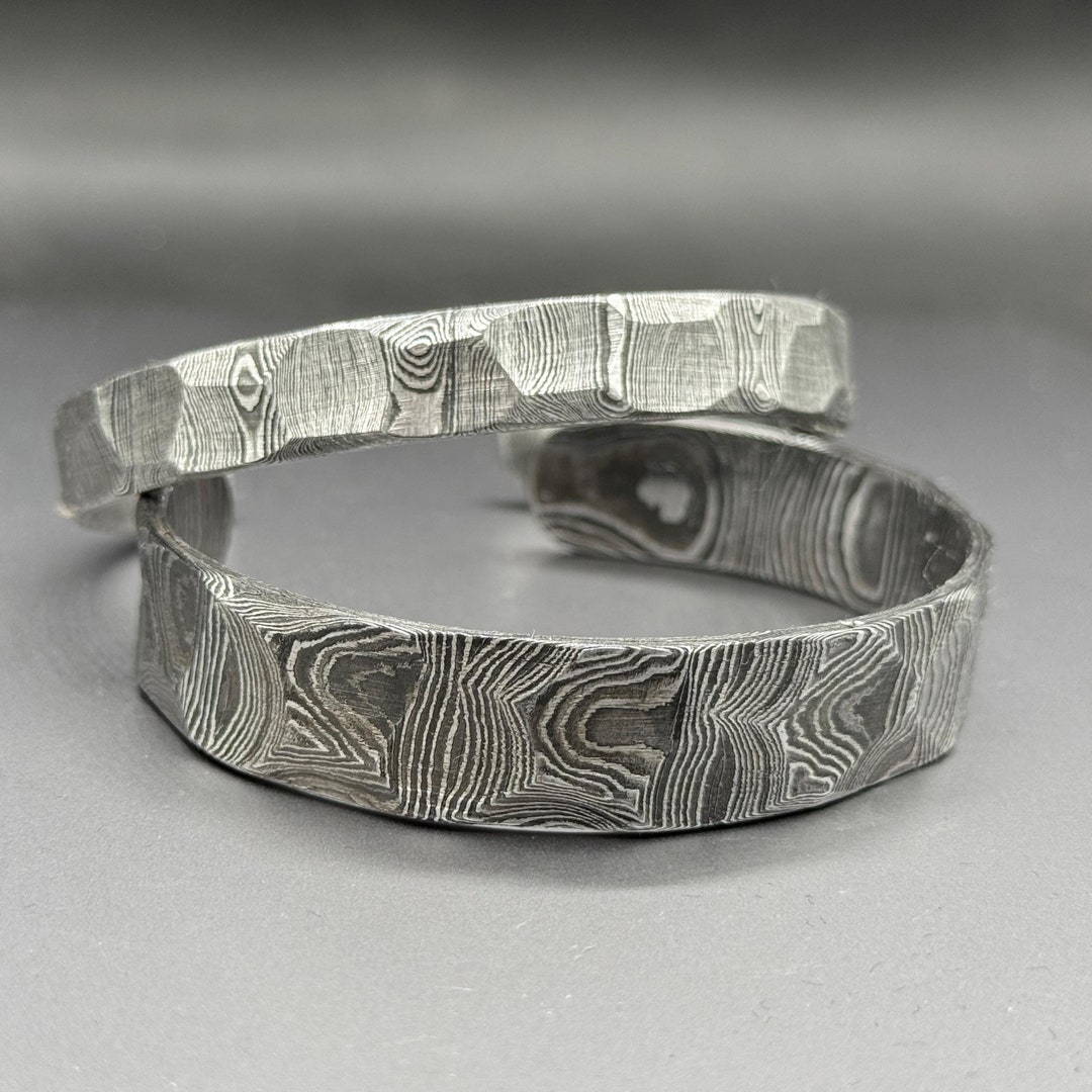 Rock Pattern Damascus Bracelet Hammered Shape Bangle Viking Modern ...