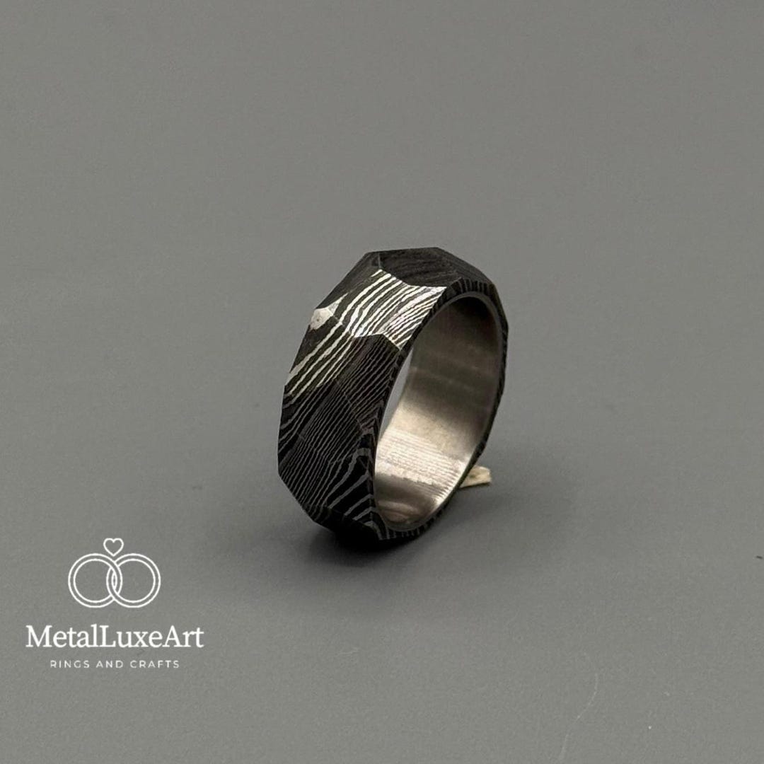 Handmade Rock Hammered Damascus Titanium Ring: Black Titanium Inlay ...