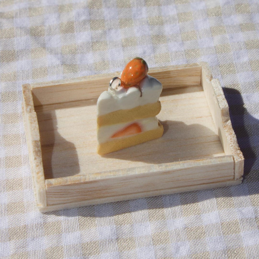 Strawberry Shortcake Clay Keychain - Etsy