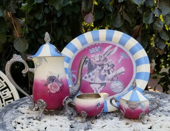 Alice in Wonderland Mini Tea Set - Etsy
