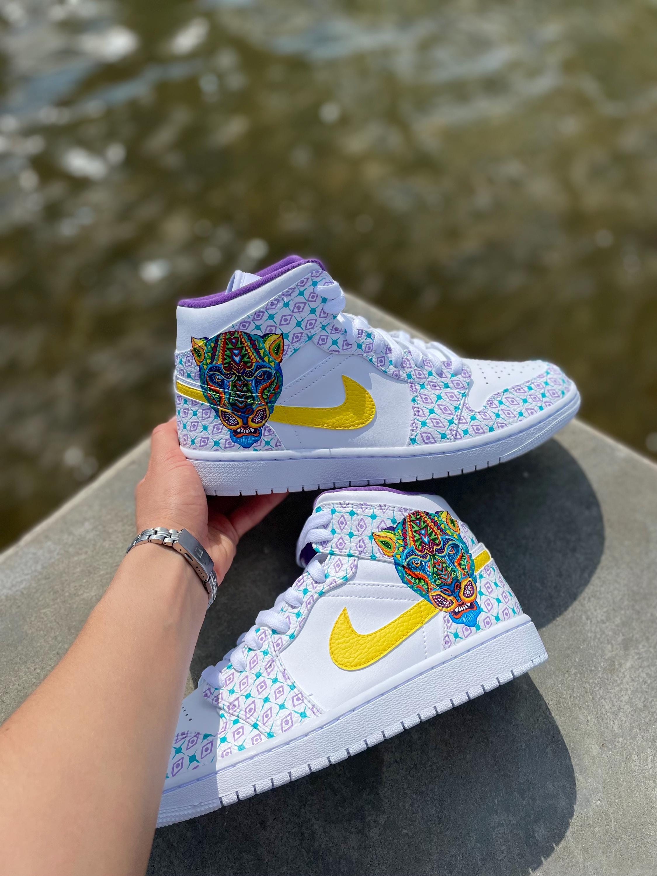 CUSTOM HAND PAINTED Air Jordan 1 Mid, Personalized AF1 Shoes ...