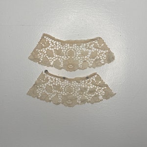 Victorian-era Lace Cuffs. Late 1800s-early 1900s. Beautiful, Delicate ...