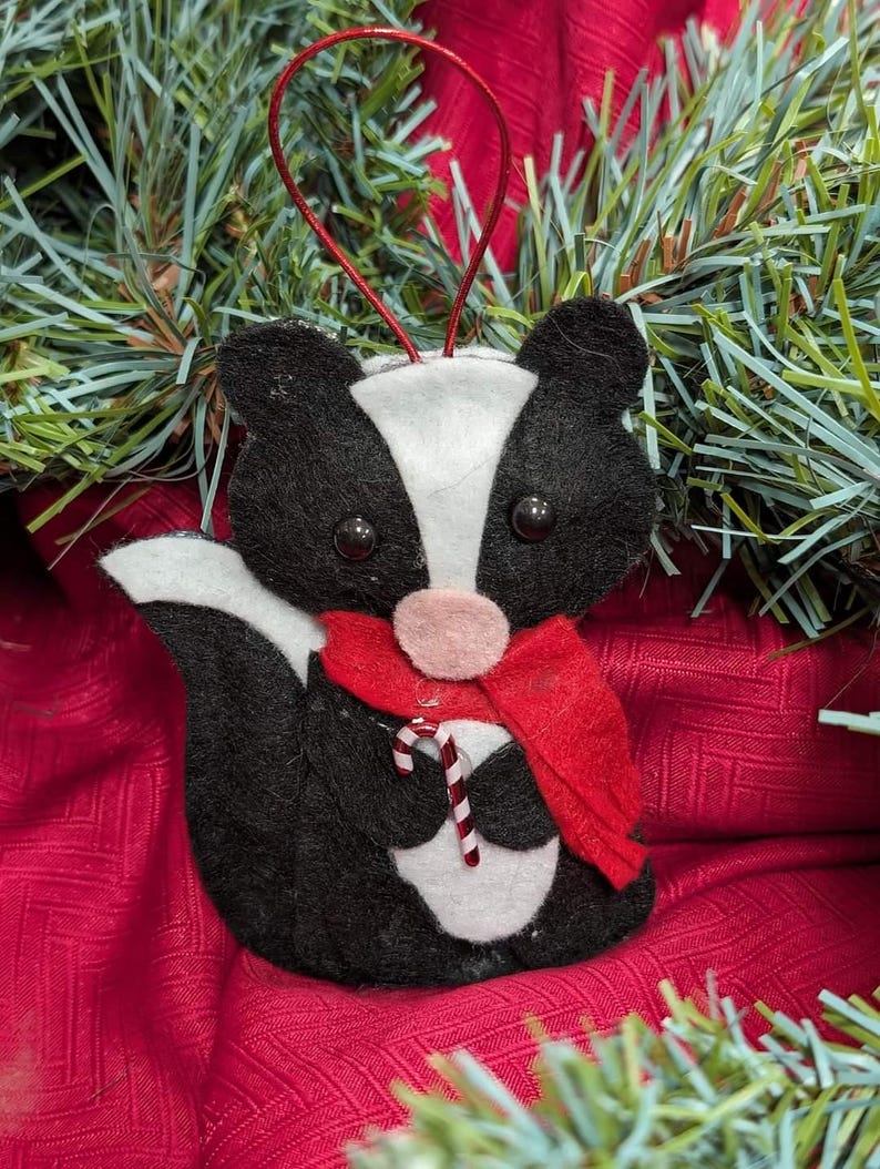 Handmade Felt Skunk Christmas Ornament - Etsy