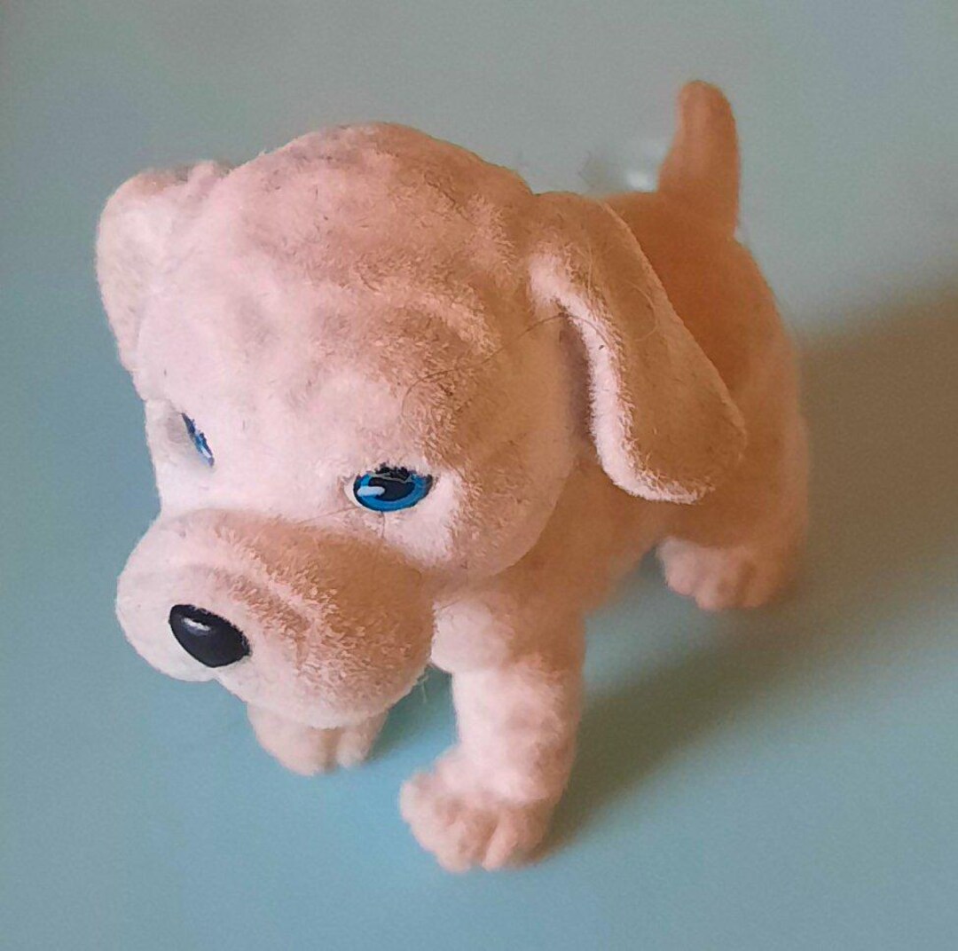 Puppy in My Pocket White Wrinkle Flocked MEG Dog 1.5" Figure Littlest ...