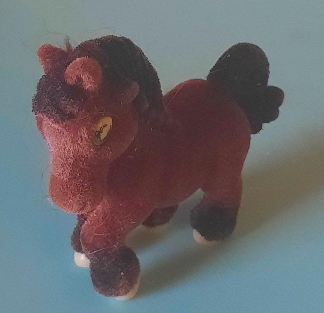 Pony in My Pocket Brown Horse Flocked Farm MEG 1.5