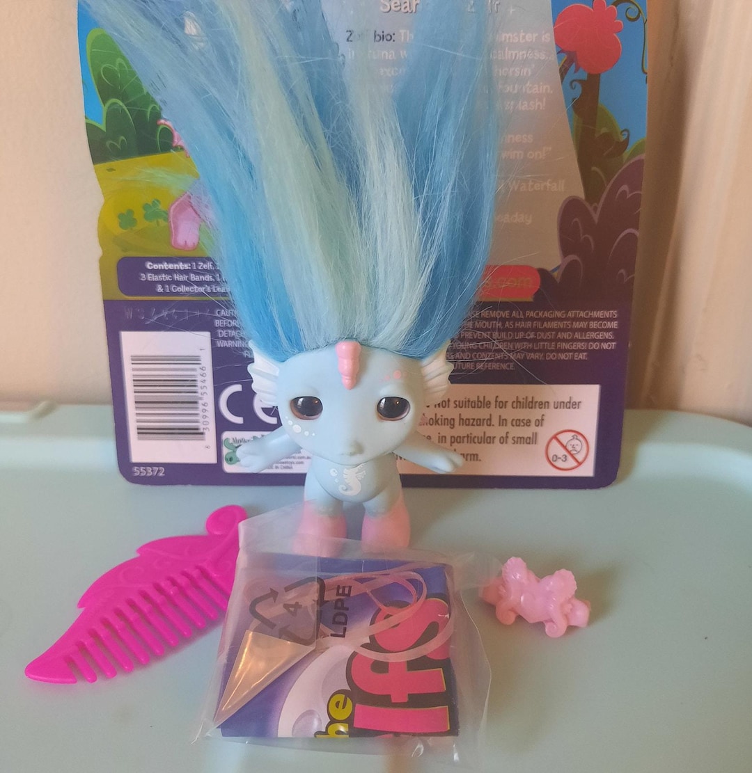 Zelfs Sealia Medium Figure Loose Complete Card Accessories Moose Toys ...