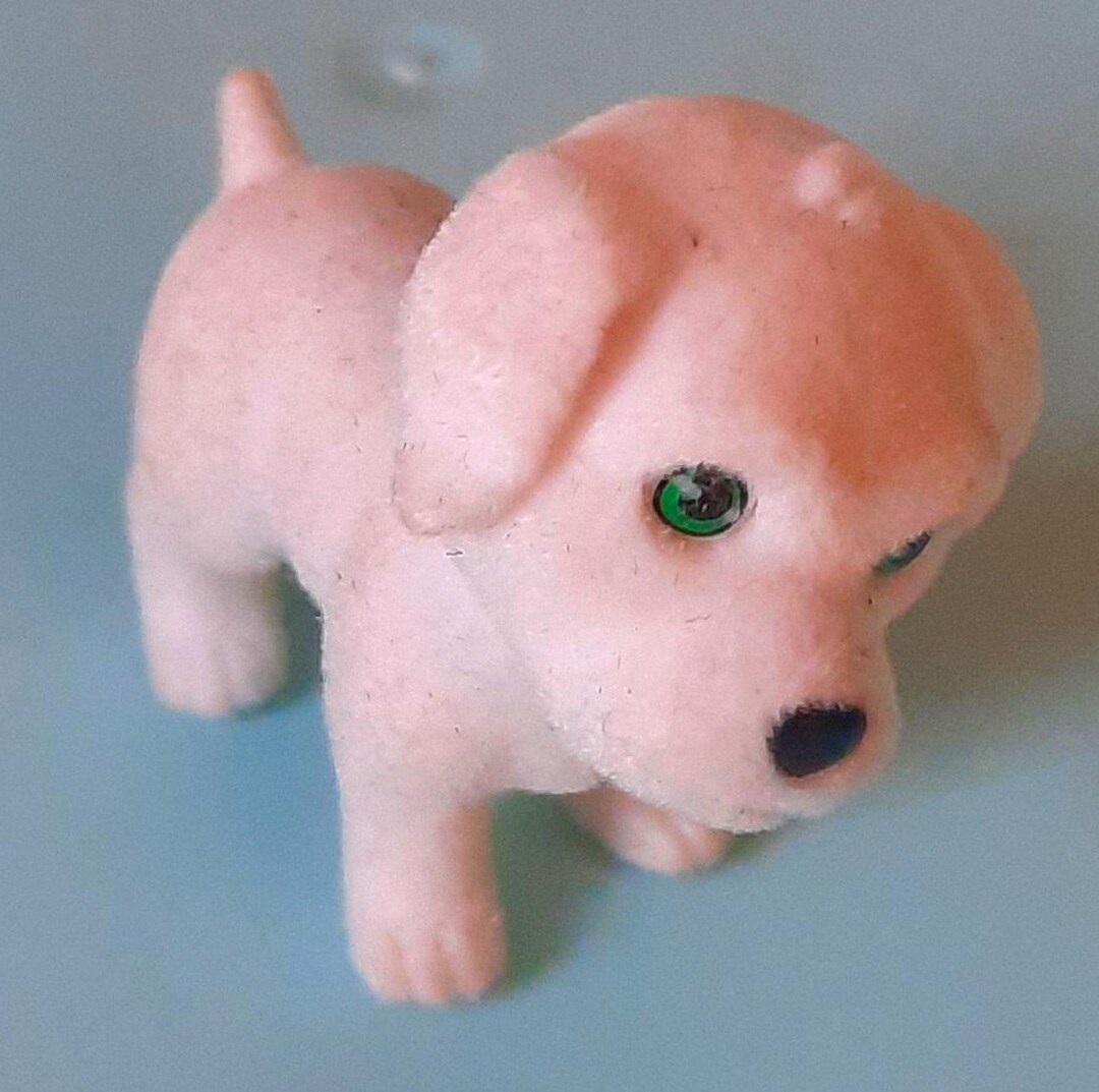 Puppy in My Pocket White Flocked MEG Dog 1.5" Figure Littlest Pet Shop ...