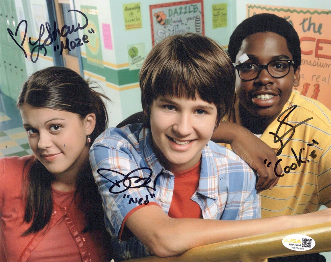 Shaw / Lee / Werkheiser in Person Signed Photo - NED'S DECLASSIFIED ...