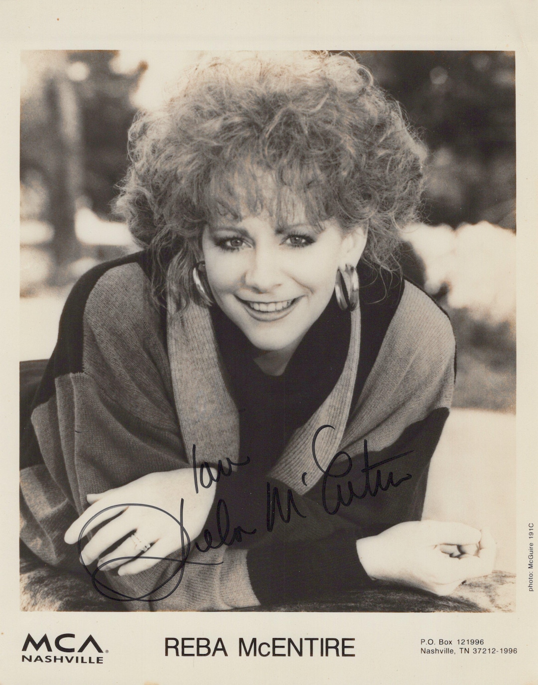 Reba Mcintyre in Person Signed Photo - SINGER - Etsy