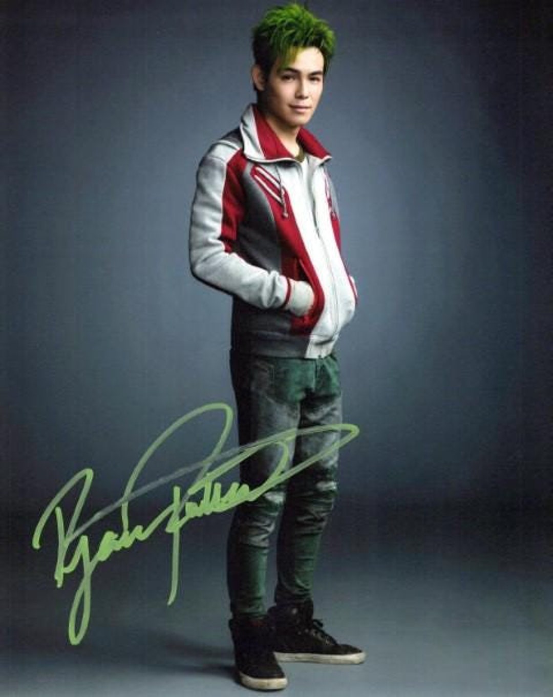 Ryan Potter in Person Signed Photo – TITANS - Etsy